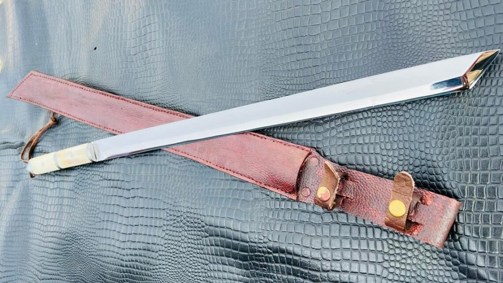 21" Yak Bone Handle Tanto Sword | EGKH - Ex Gurkha Khukuri House
