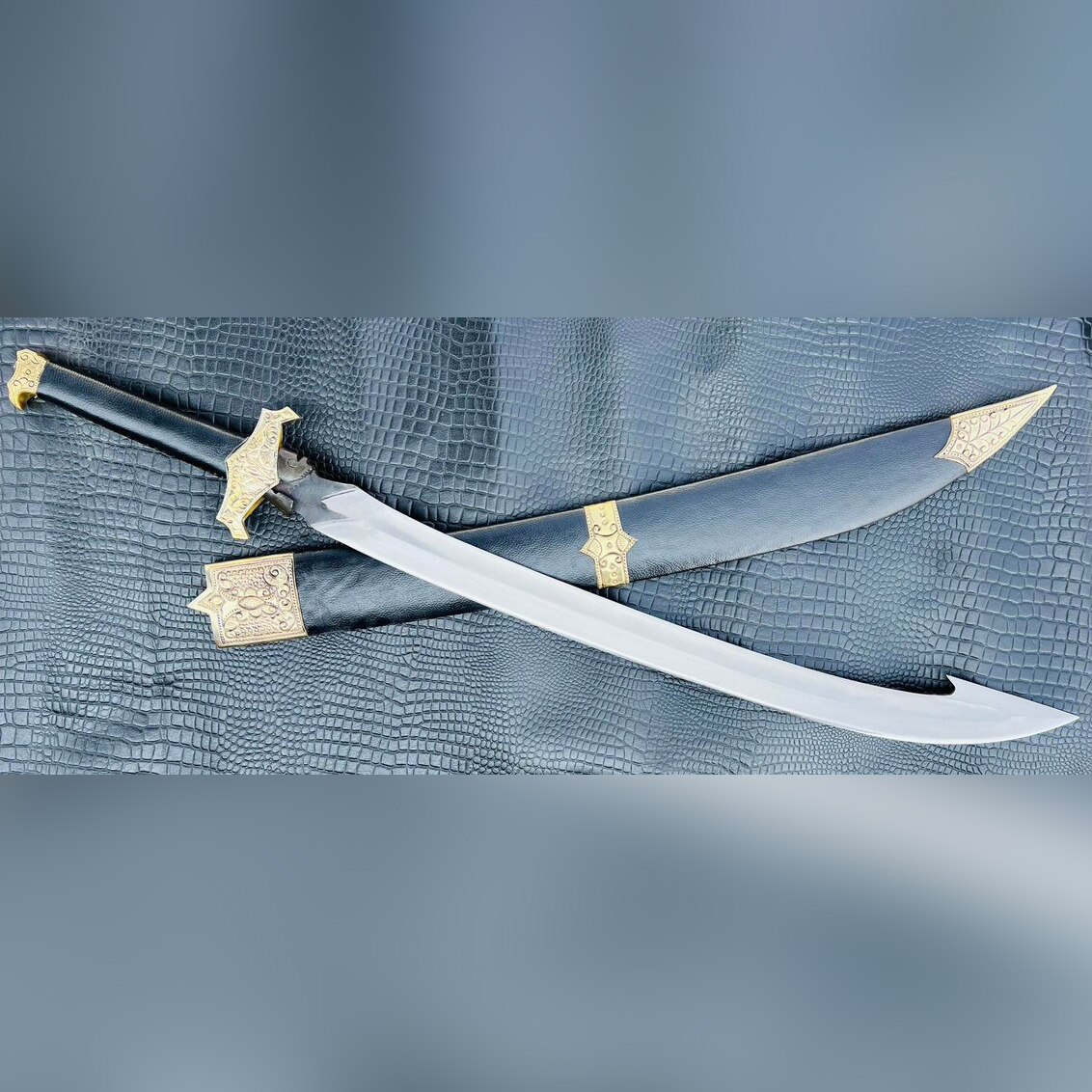 26 inch Blade Royal Nepal Custom Hunting Sword | EGKH